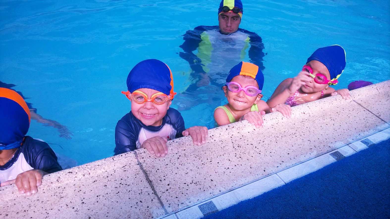Mitos y Verdades sobre la Natación - AcuaKid Club